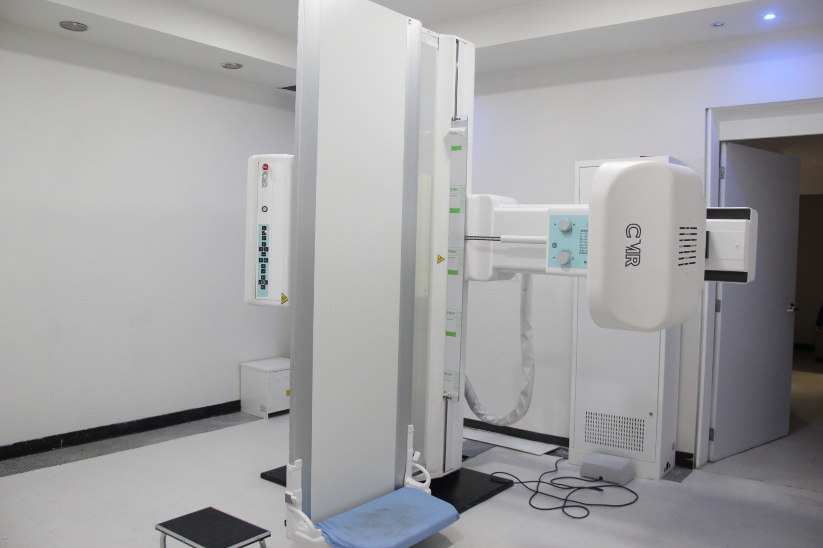 Renueva ISSSTE salas de rayos X y mastografía de alta especialidad en ...